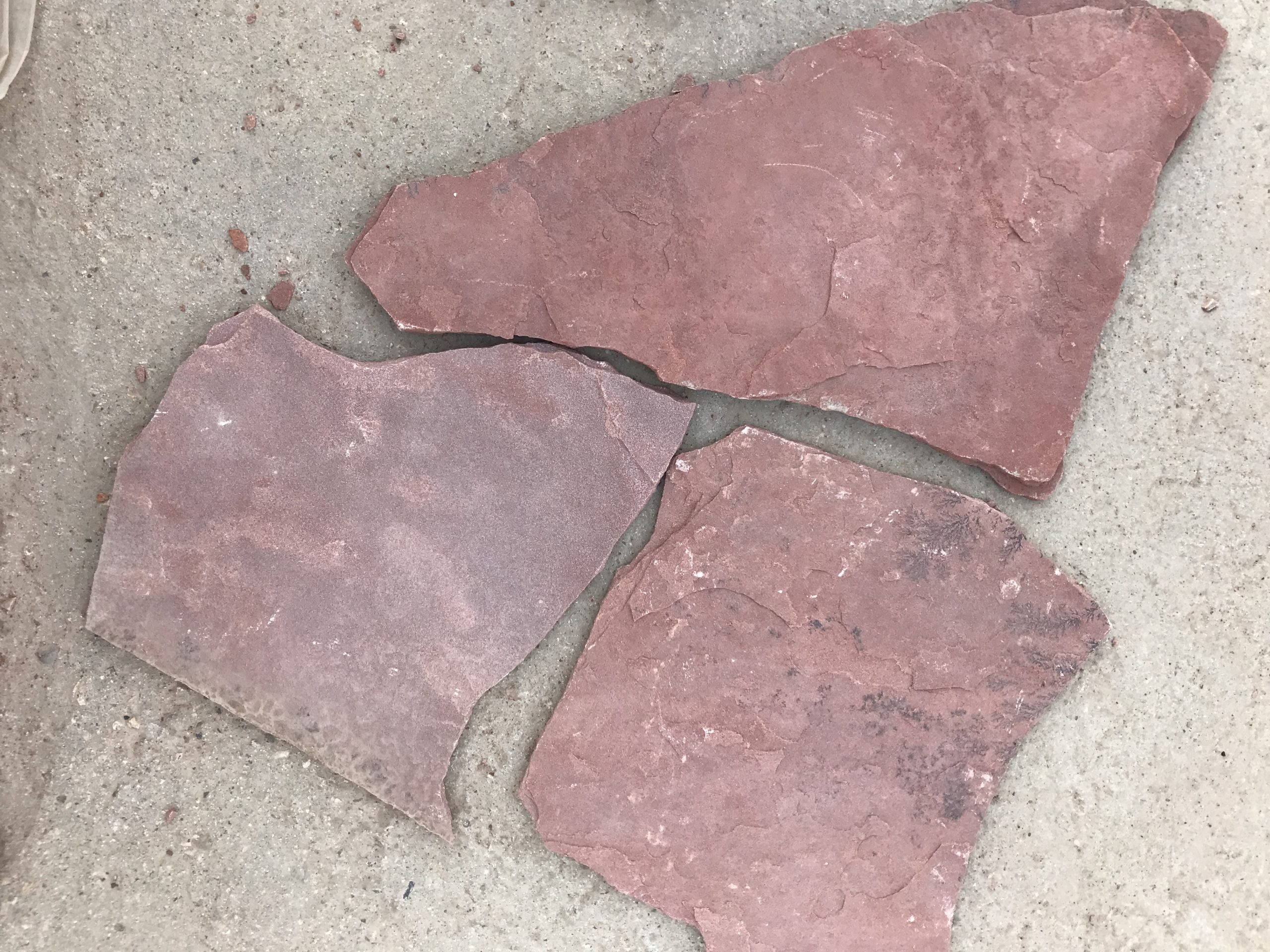 Materials | Lions Pride Flagstone | Staker Parson